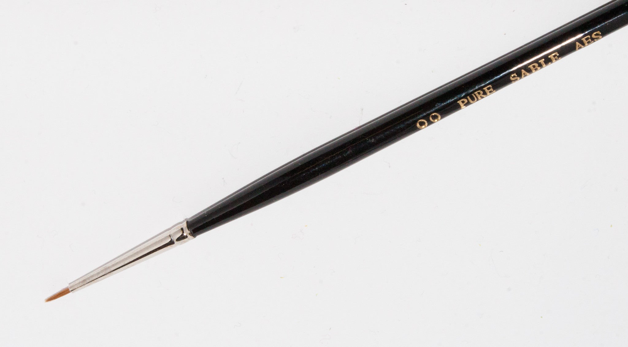 Paint Brush: Size 00 – Essex Miniatures