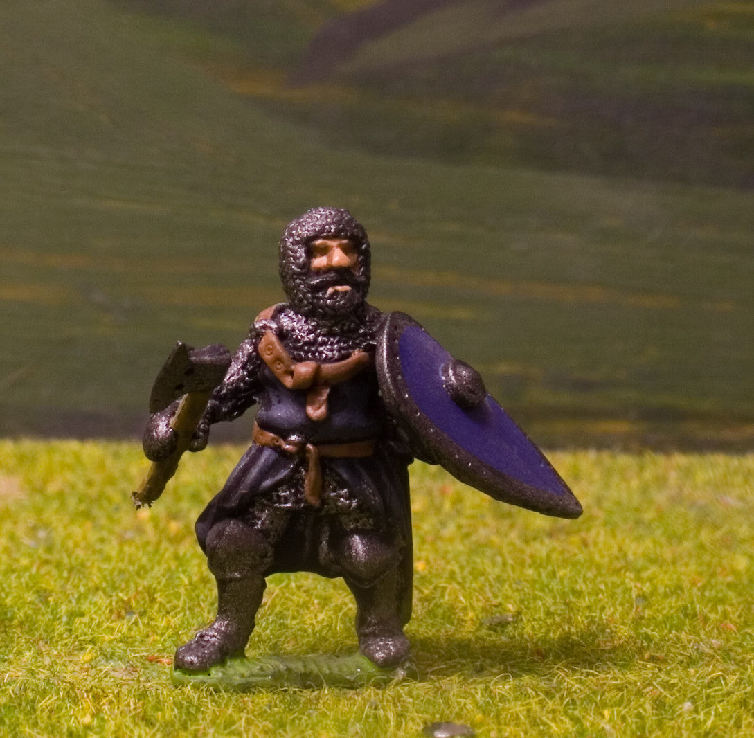 M4a Later Medieval: Dismounted Knight c.1310 with Kite Shield in Mail ...