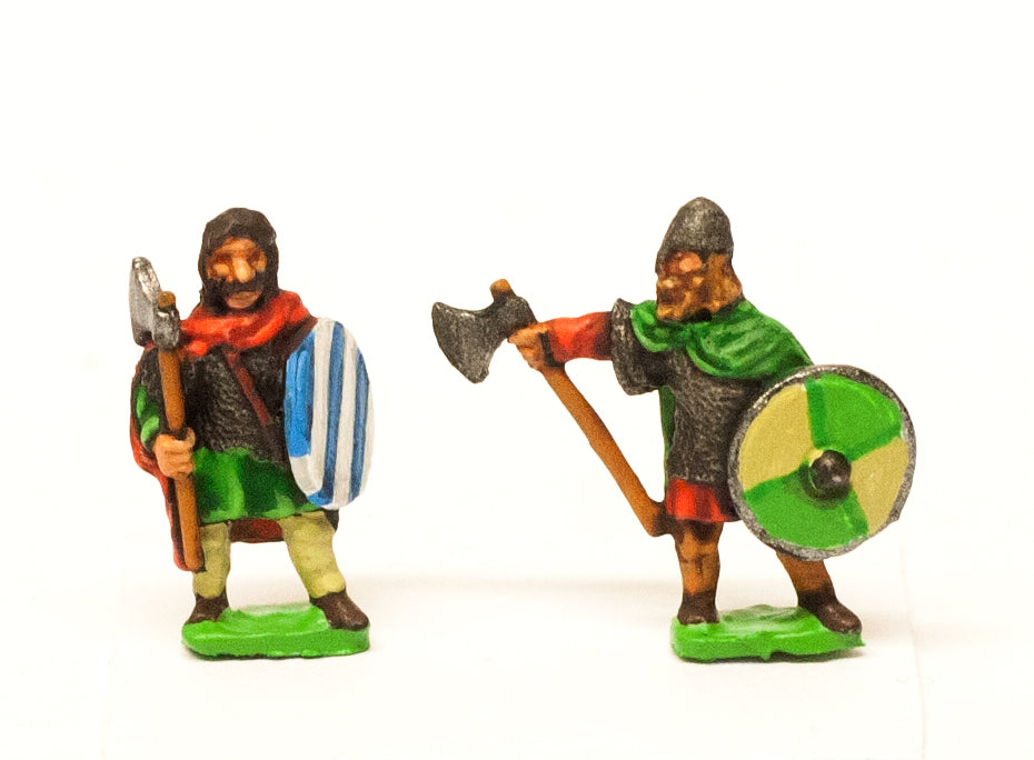 VA11 Viking: Norse with Axe & Shield – Essex Miniatures